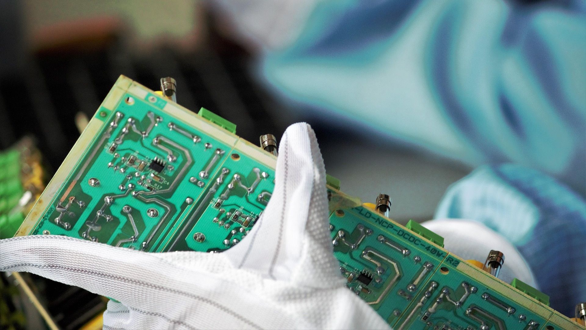 Common PCB Assembly Defects and How to Prevent Them - Precision PCB